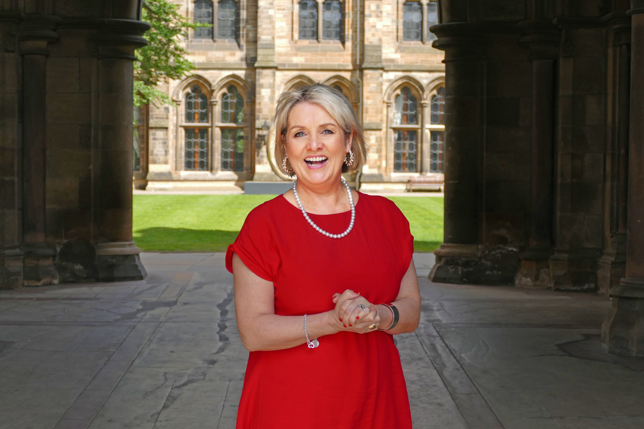 Adam Smith Business School confirms itself in the top 2% of business ...